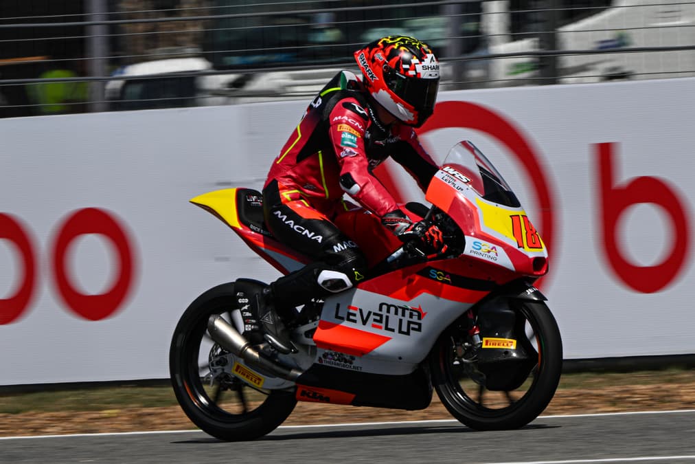 Bertelle mantém boa forma na Moto3 e faz pole na Argentina - Notícia de ...